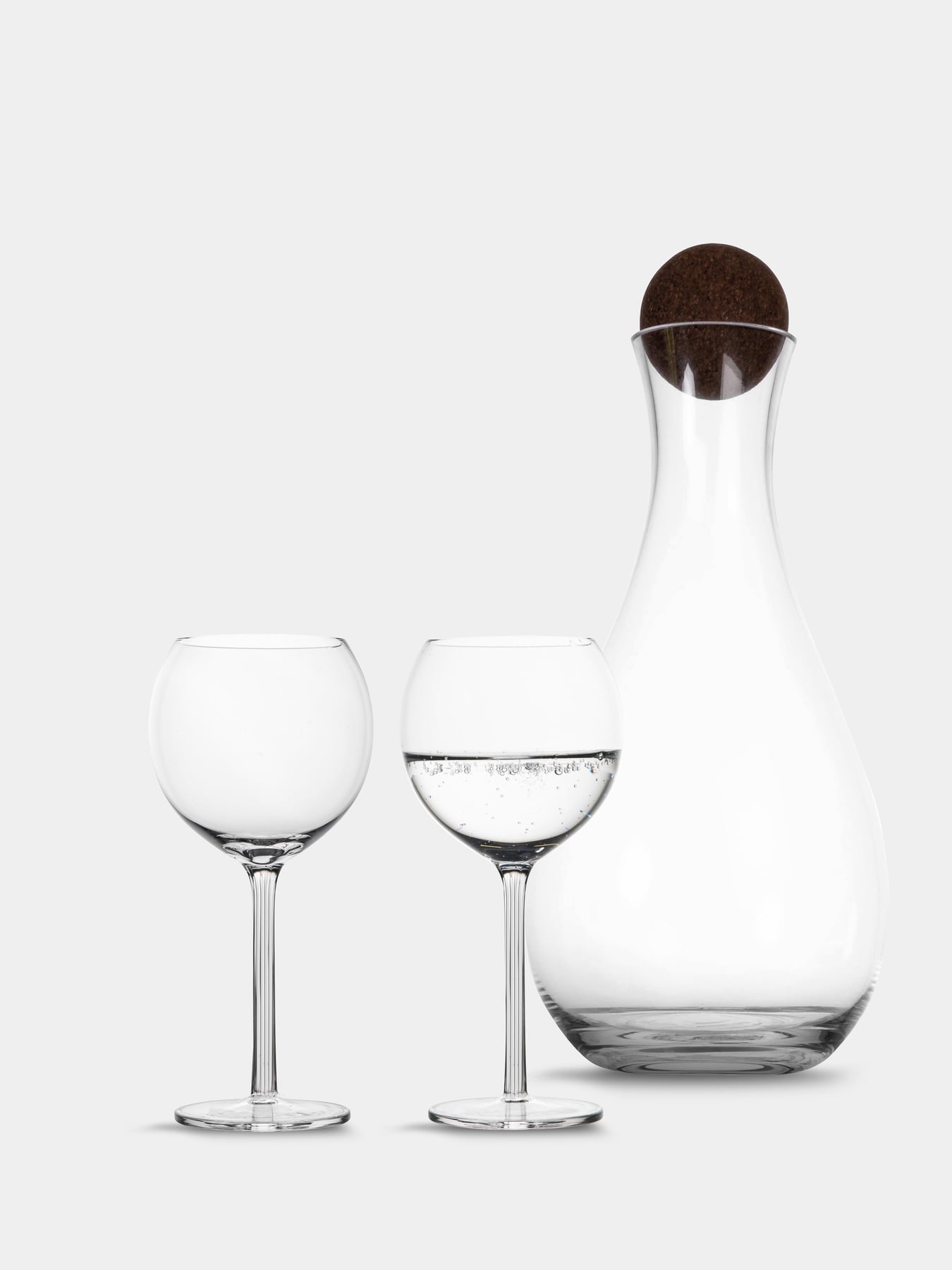 Nature, carafe & wine glasses | Sagaform