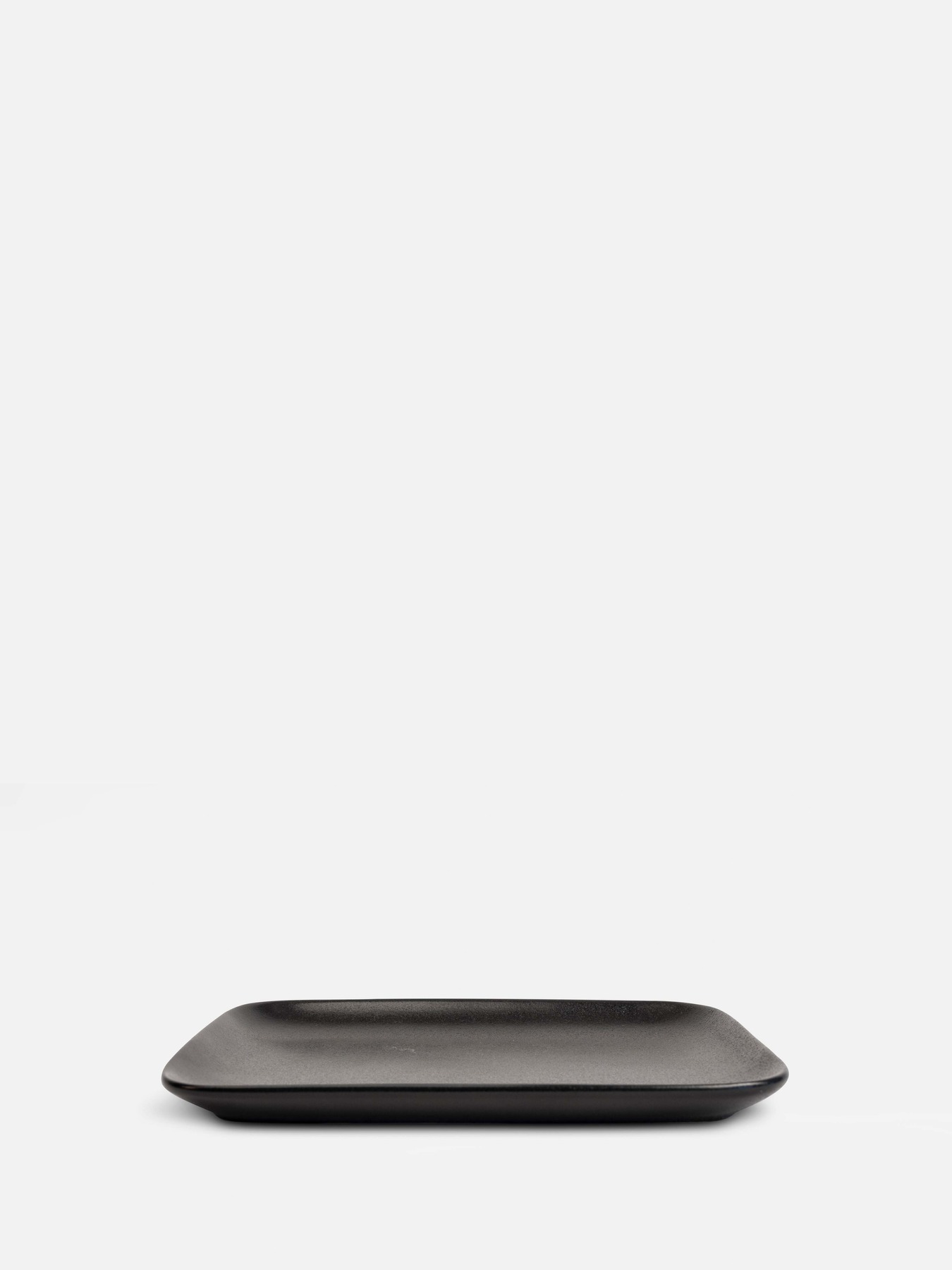 Square plate Blackroot | Byon
